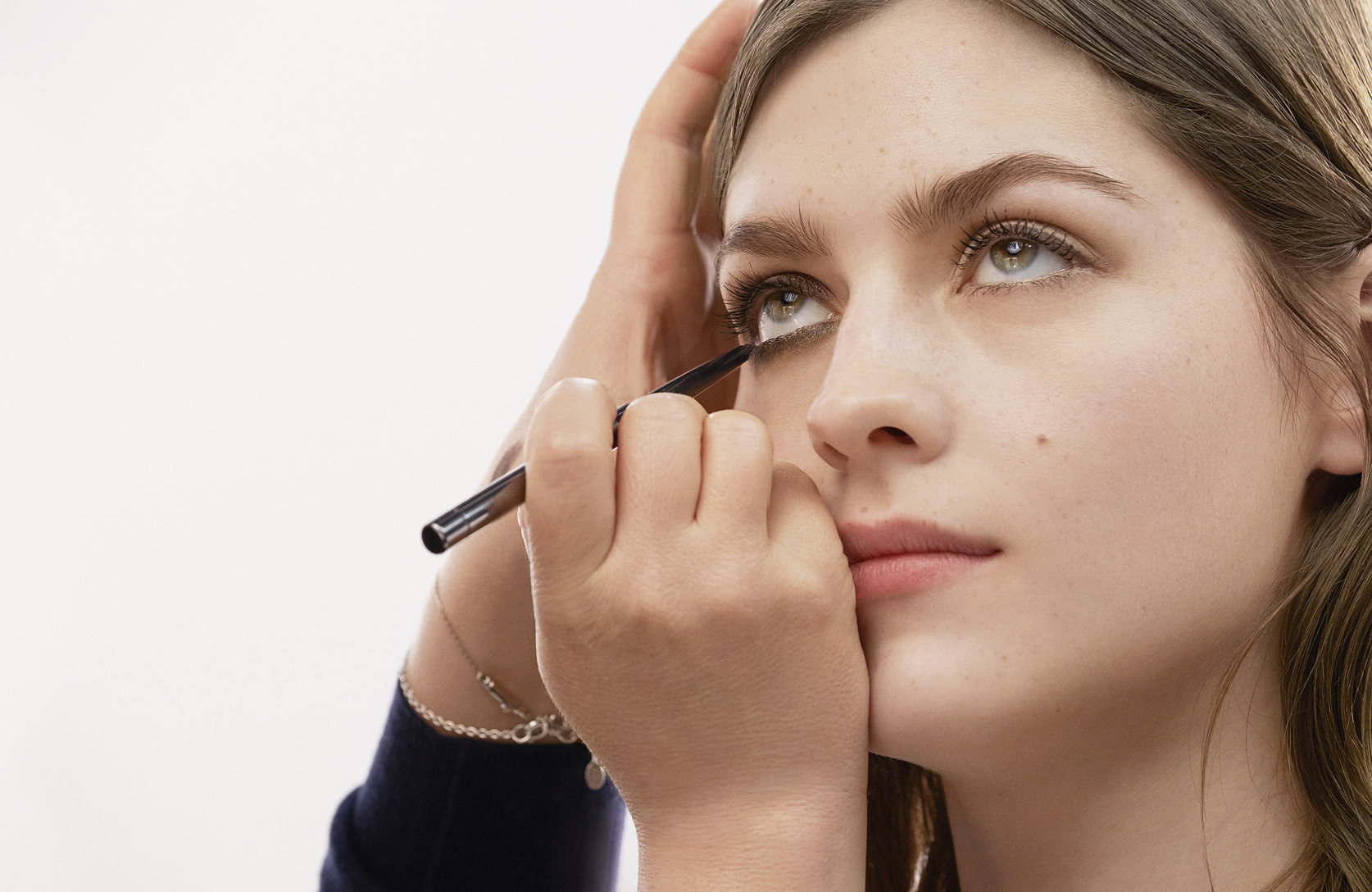 BURBERRY TUTORIAL: Eye Colour Contour - Wendy Rowe
