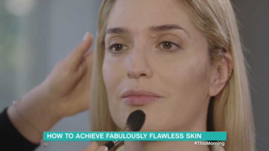 How To Get The Flawless Skin Makeup Look Wendy Rowe