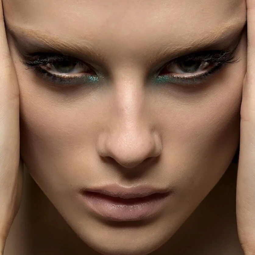 What Lipstick Does Sienna Miller Wear? Wendy Rowe Makeup Artist